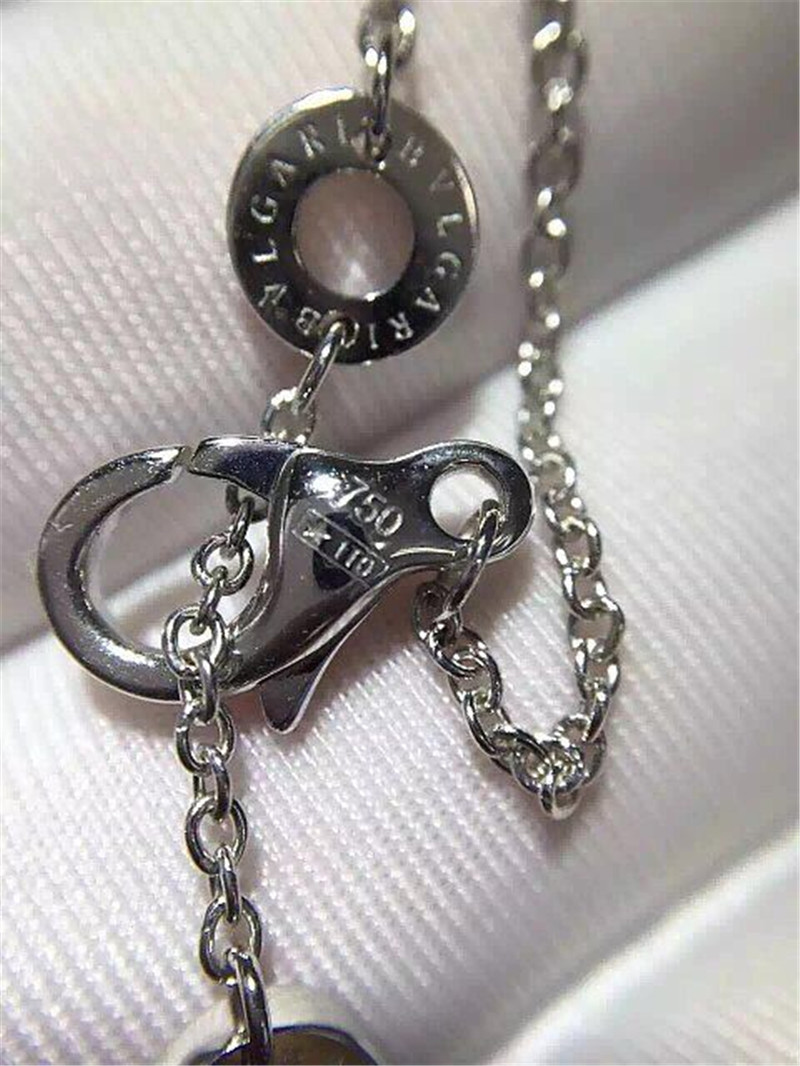 Real low price and high quality jewels B diamond necklace 18k gold ...